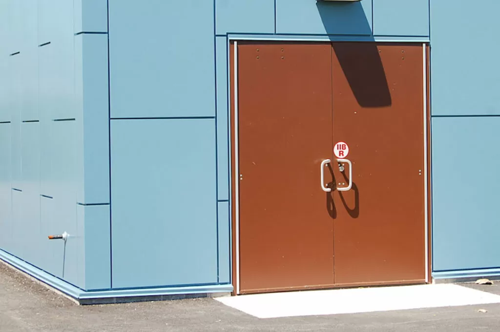 AF-220 Puerta compuesta de fibra de vidrio con textura arenisca - Special-Lite MX